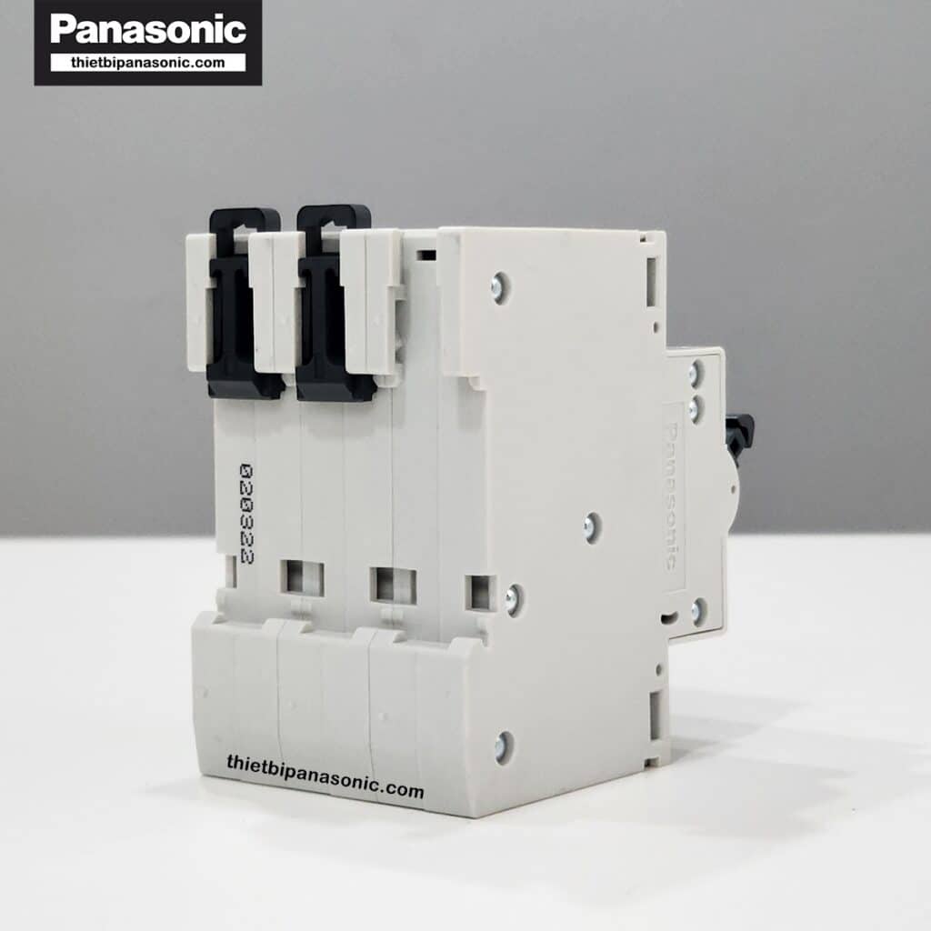 BBD3403CHHV - MCB 3P 40A 10kA 415VAC Panasonic Giá Rẻ